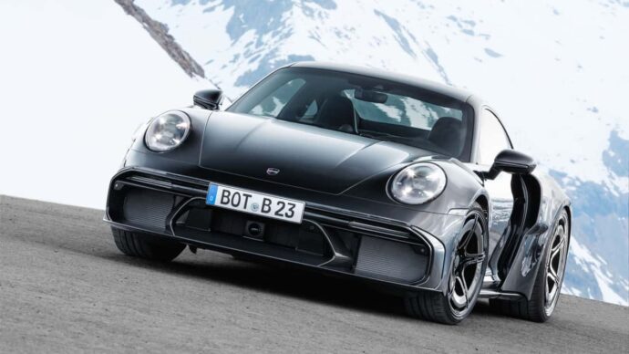 Brabus Unveils the 900 Rocket R: A Limited-Edition Porsche 911 Turbo S ...