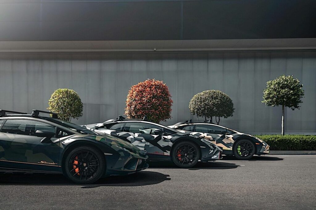 Lamborghini Introduces Limited-Edition Camouflage Liveries for the ...